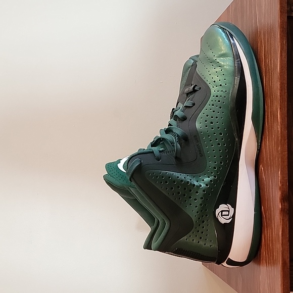 adidas | Shoes | Adidas D Rose 773 Iii Sz 3 Derrick Rose | Poshmark